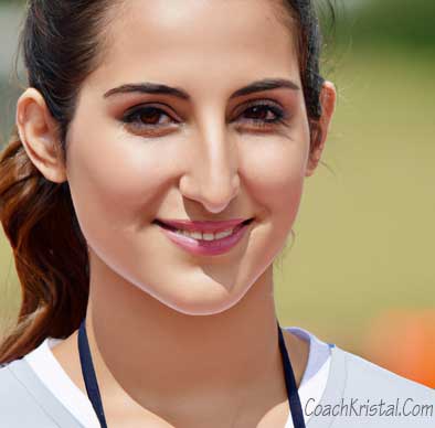 how-to-make-money-as-an-attractive-female-coach | Ignite Your Potential